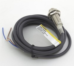 E2E-M12 series full view inductive proximity sensor