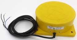 Panel mounting inductive proximity sensors - Panel mounting inductive ...